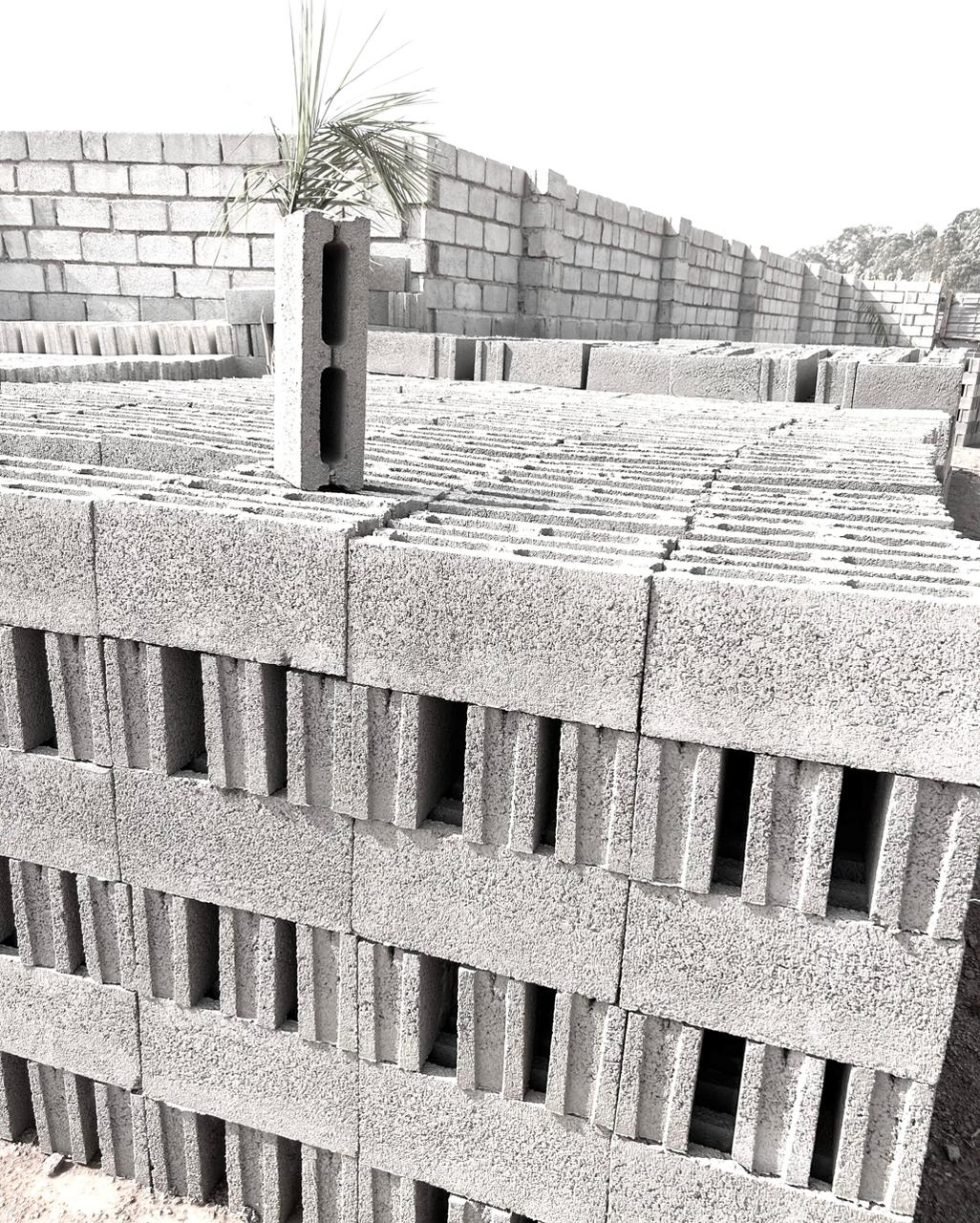 Hollow Concrete Blocks 4 Inches ( 10x20x40cm or 100x200x400mm) (12M2 ...