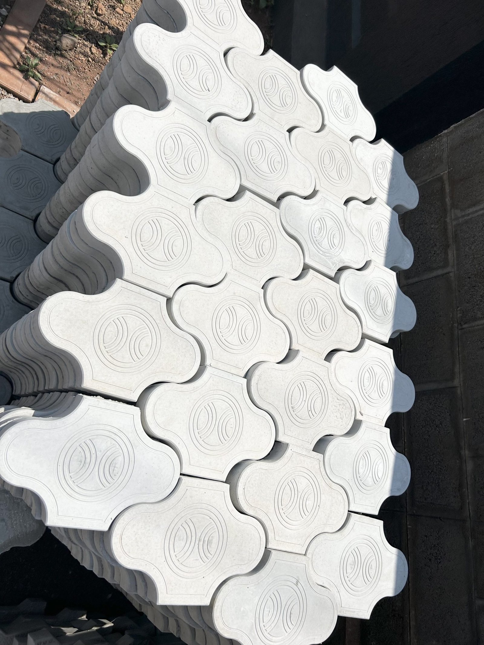 Twin Belly Smart Paver (300 x 200 x 50mm)-Light Grey (25 Pcs/M2) SKU122 ...