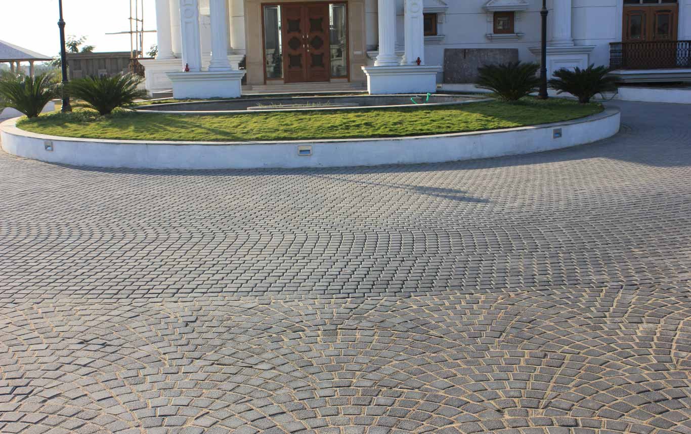 Heavy Duty Concrete Cobbles 100x100x80mm Grey (100PCs/M2) SKU0102 ...